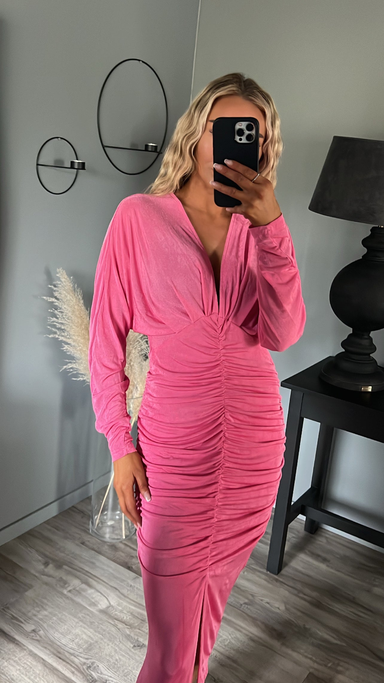 Elisa kjóll | Kringlan